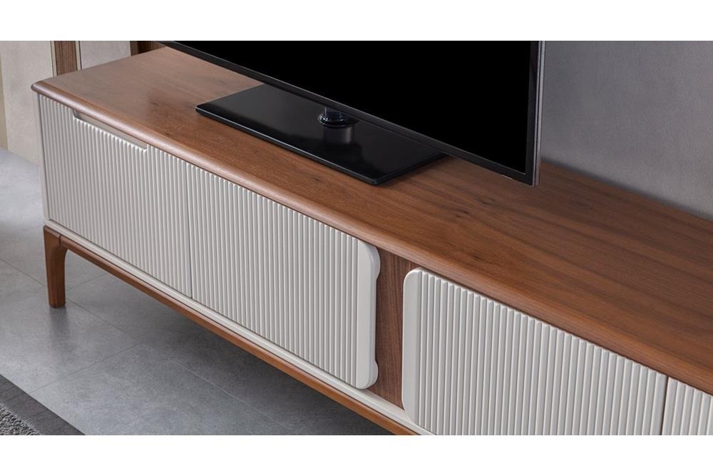 Hugo TV Ünitesi- Hepsi İnegölden